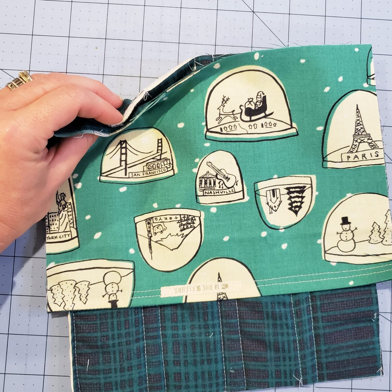 Beginner Quilting Patchwork Pot Holder Tutorial 7678
