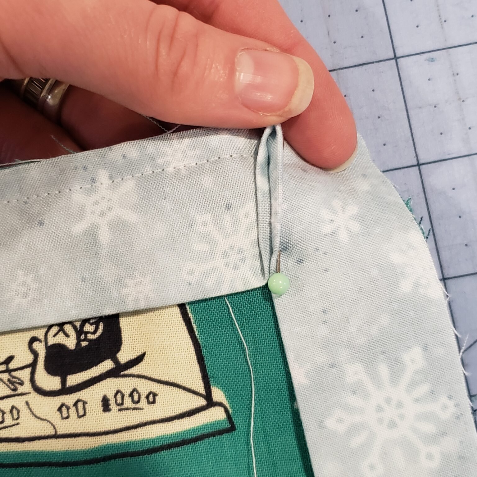 Beginner Quilting Patchwork Pot Holder Tutorial 2784